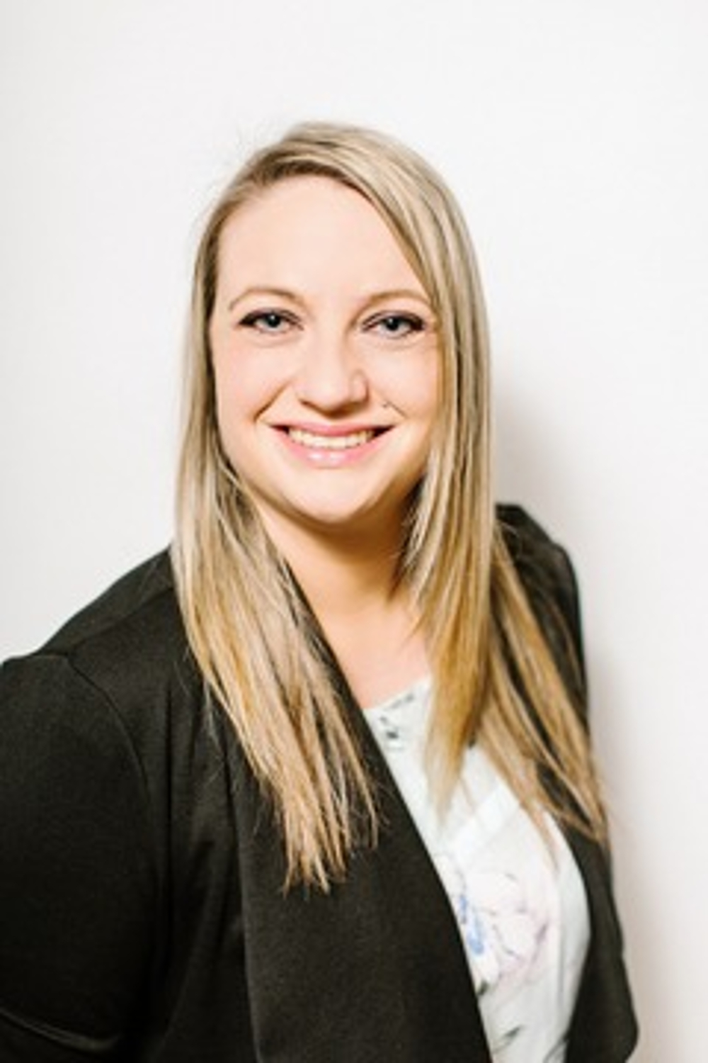 Faith Riley | 不動産業者Otsego, MN | Keller Williams